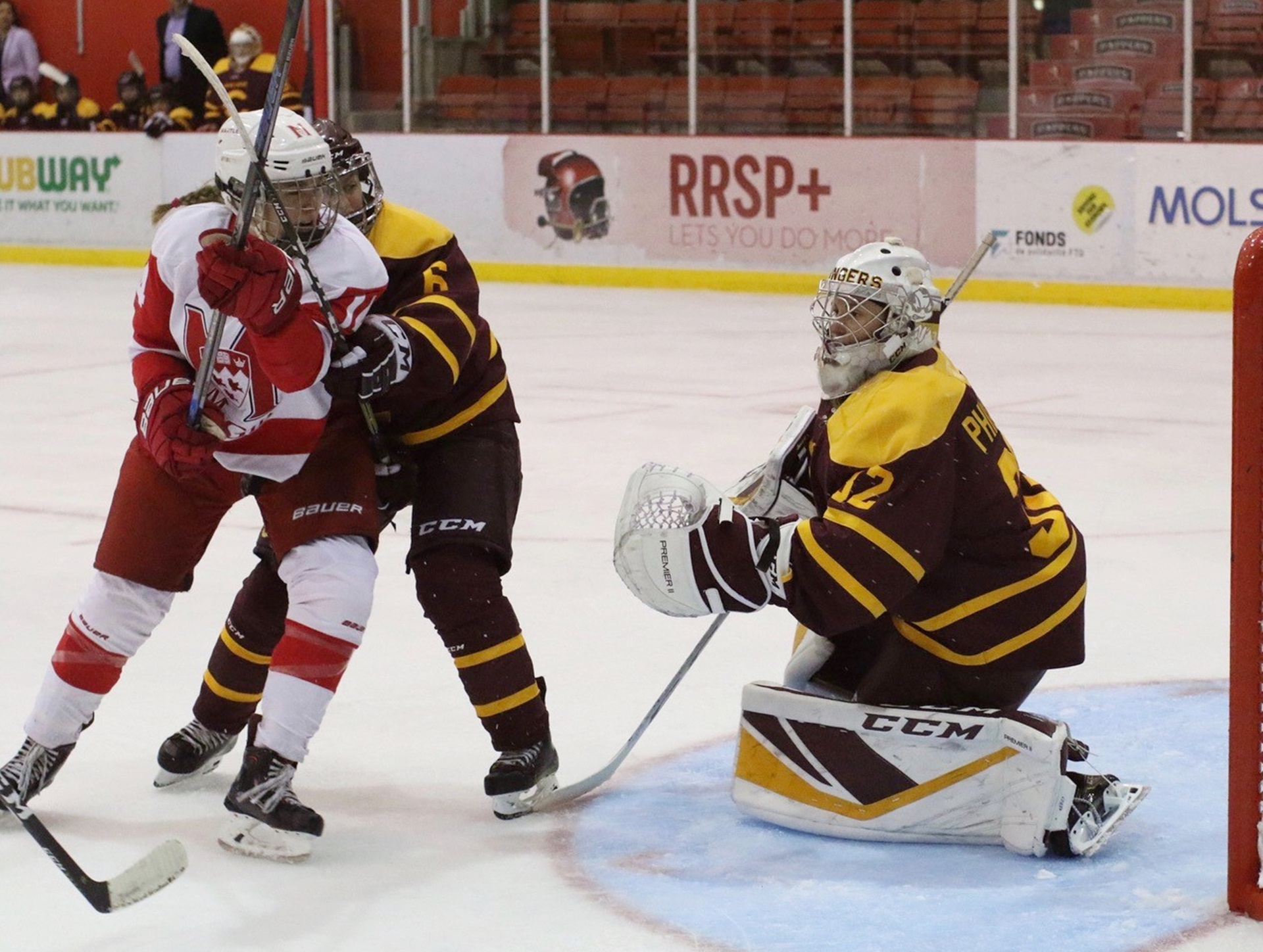 Direction la France pour la gardienne Alice Philbert - Source du Hockey
